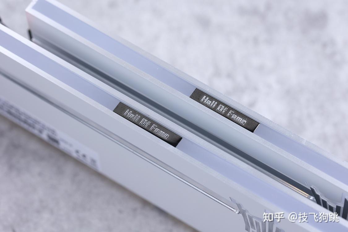 要不要上高频DDR5内存？ 8000MHz的DDR5 是种什么样的体验？名人堂D5-8000MHz内存实测 - 知乎