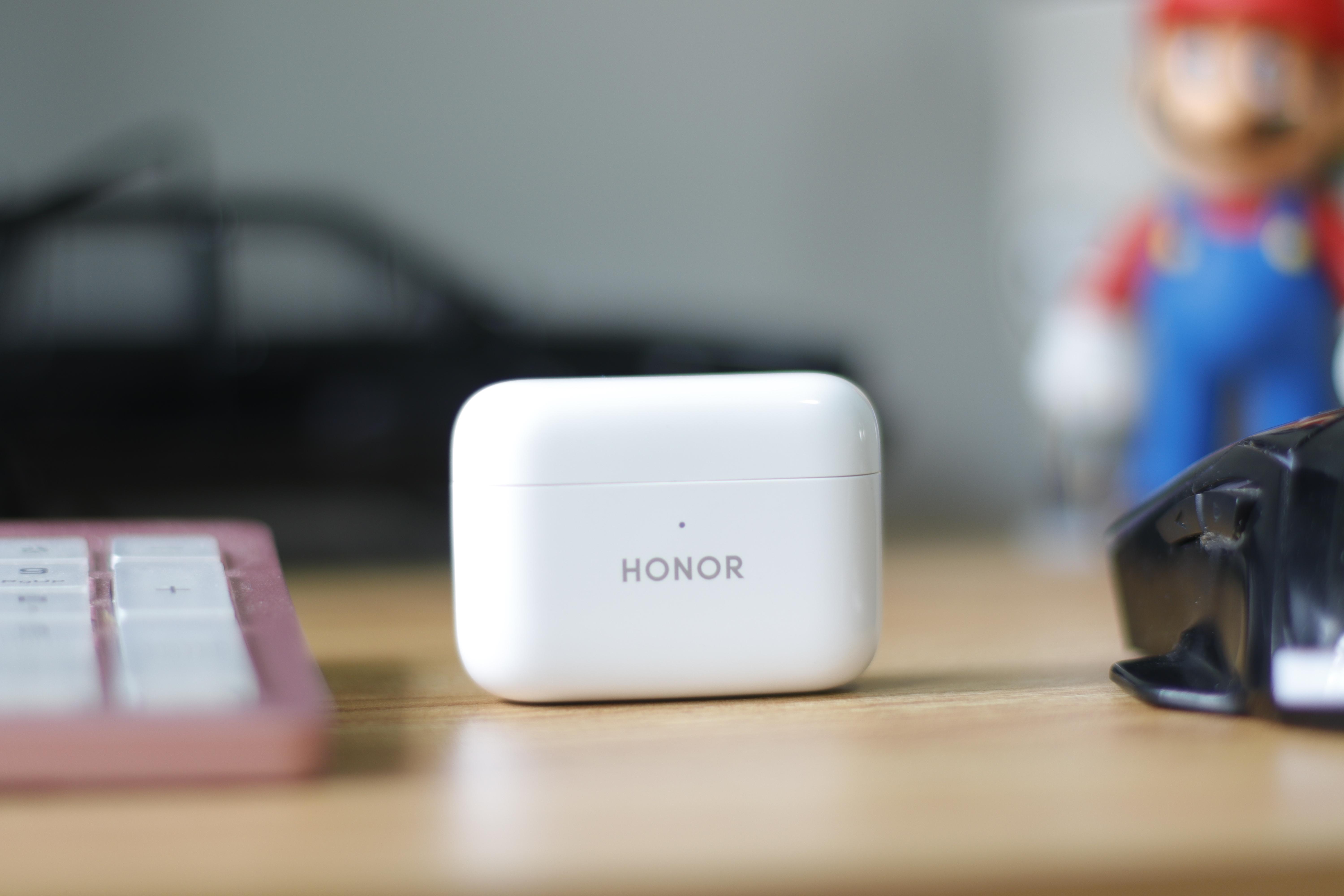 荣耀EarBuds 2 SE上手体验：综合续航35小时、兼具快充，续航不再焦虑 - 知乎