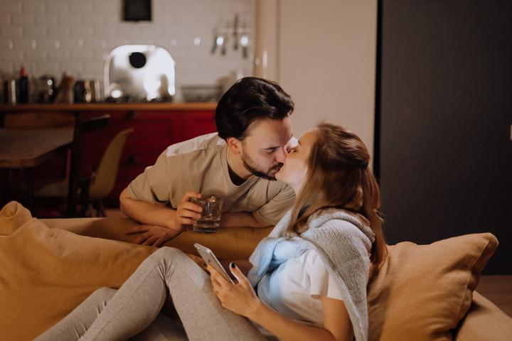 经历背叛的婚姻，最难的时期是男人回归之后，怎样度过这个坎？ 知乎