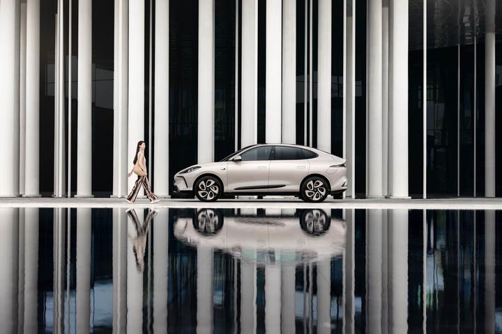 城区NOA开启推送、LS6 售价 21.79 万元起，智己新年放大招？ - 知乎