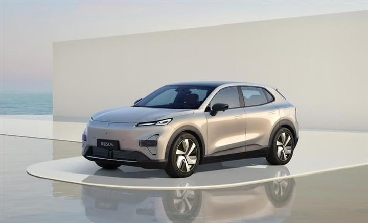 深蓝S05上市纯电比增程还便宜，硬刚银河E5、元PLUS有胜算吗？ - 知乎