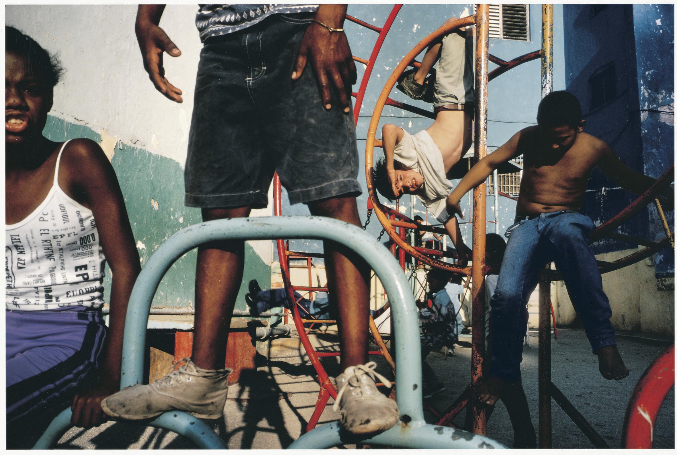 我所知道的摄影师之Alex Webb - 知乎