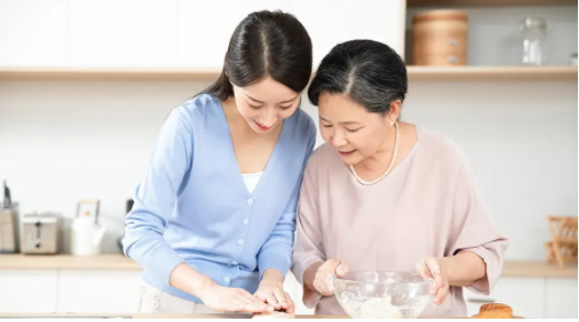 公公婆婆会把儿媳妇当成自己闺女对待吗?如何跟婆婆相处? 知乎
