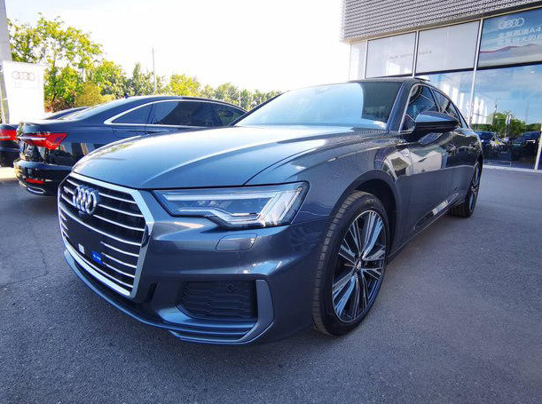 奥迪再获点赞！2020款A6L起步190马力，配电子档杆，40.98万起 - 知乎