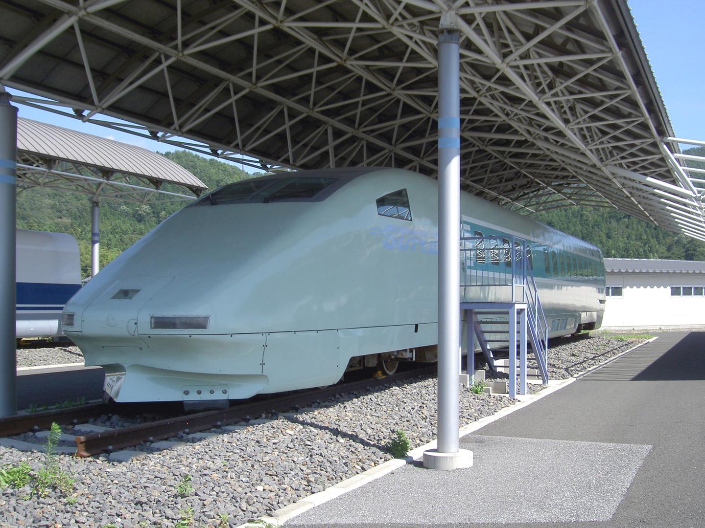 新干线 / Shinkansen（第二部分：技术、线路、服务名称、列车） - 辽观搬运的中英文维基百科词条 - 知乎