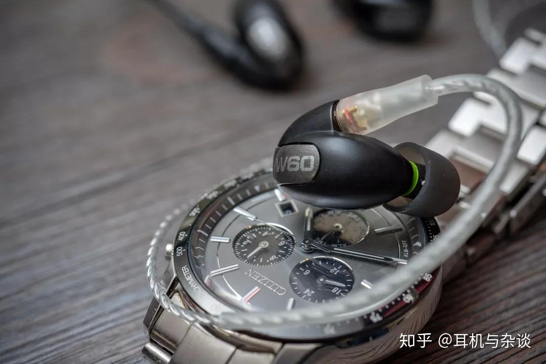 老将再起，大战一把！新版W60测评 - 知乎