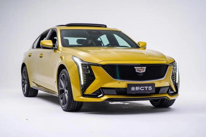 十个问题了解｜换装33英寸9K大屏的 新款凯迪拉克CT5 - 知乎