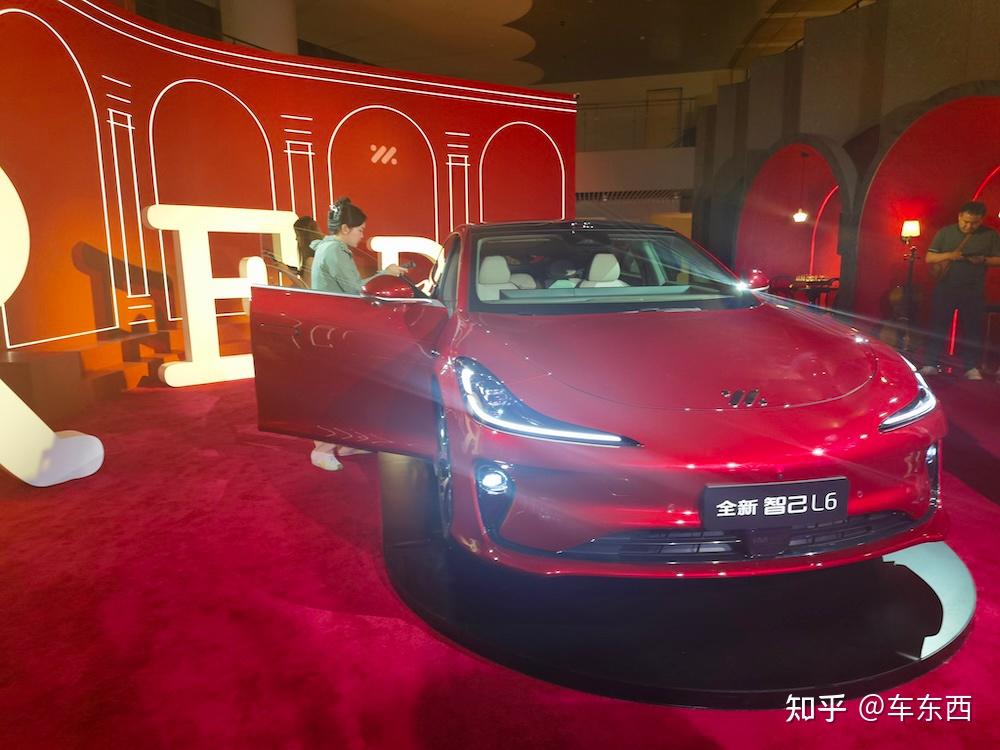 全新智己L6 20.49万起卖！全系标配800V，新增高速ETC自动通行 - 知乎