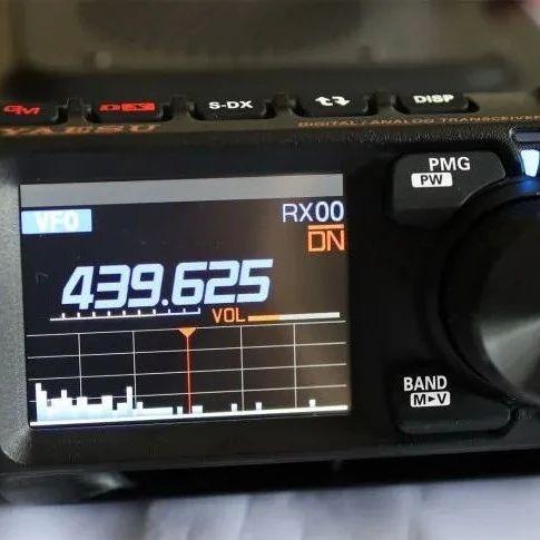 新品速递 | 八重洲发布新一代旗舰车载台YAESU FTM-500DR - 知乎