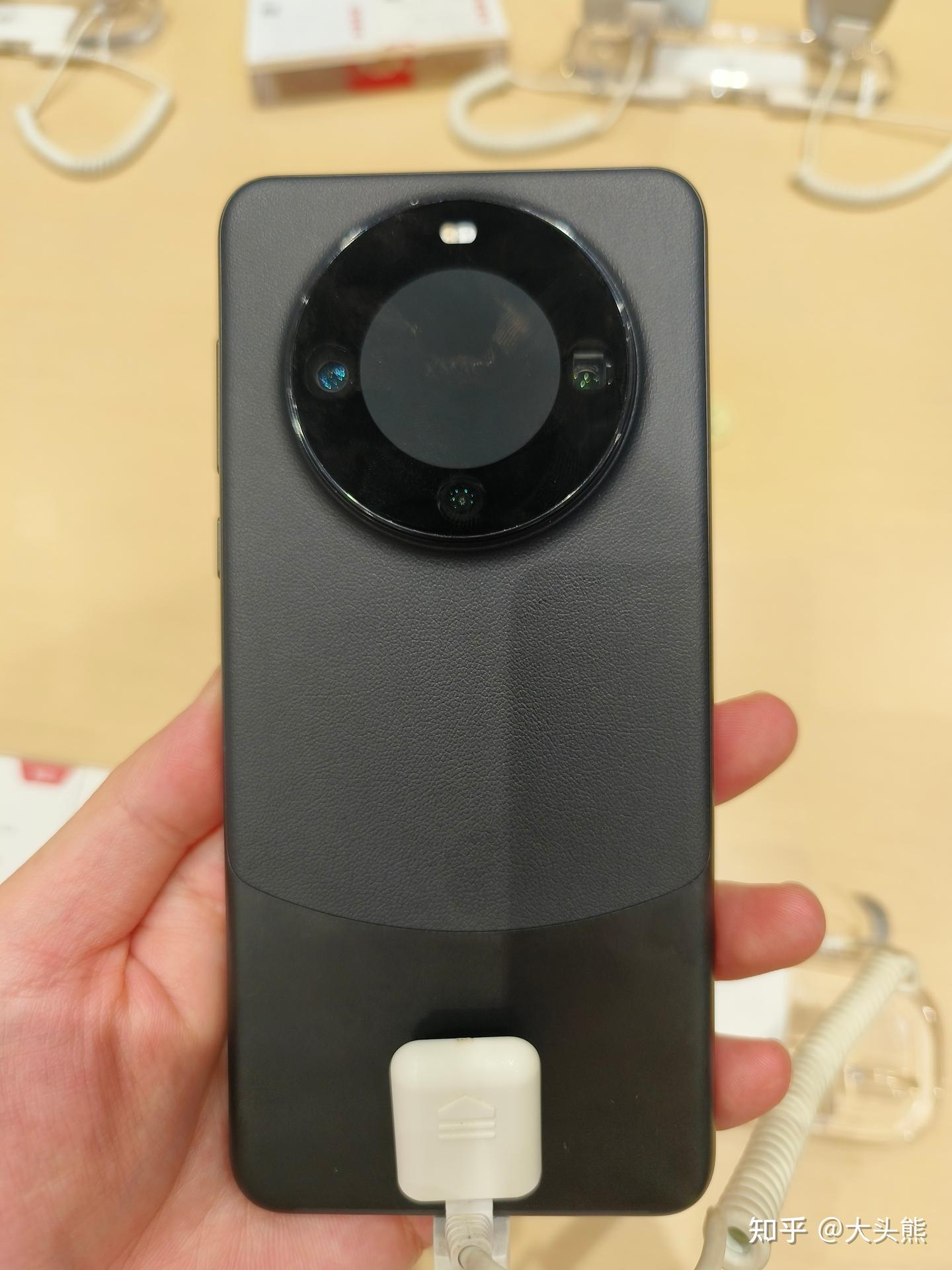 华为Mate60和OPPO FindX8该如何选择？详细对比分析 - 知乎