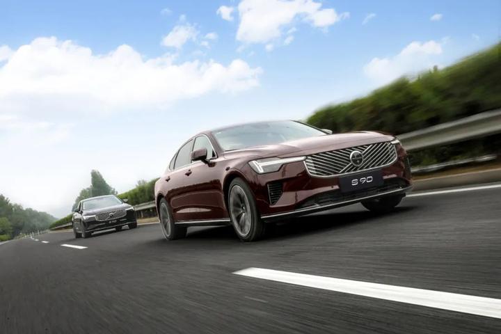 二线豪华集体崩塌，为何沃尔沃S90对手却变成了56E？ - 知乎
