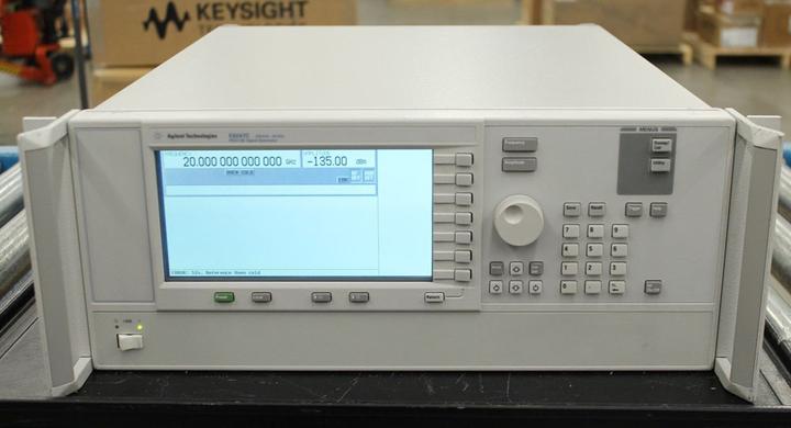 安捷伦Agilent E8247C信号源 - 知乎