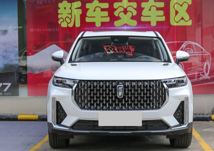 到店实拍2020款奔腾T99！提速8.6秒，2.0T爆出224马力配6AT - 知乎