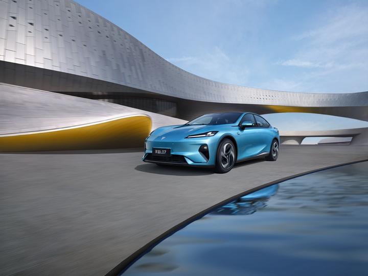 深蓝旗下又一爆款车型来了，深蓝L07上市，15.19万起售 - 知乎