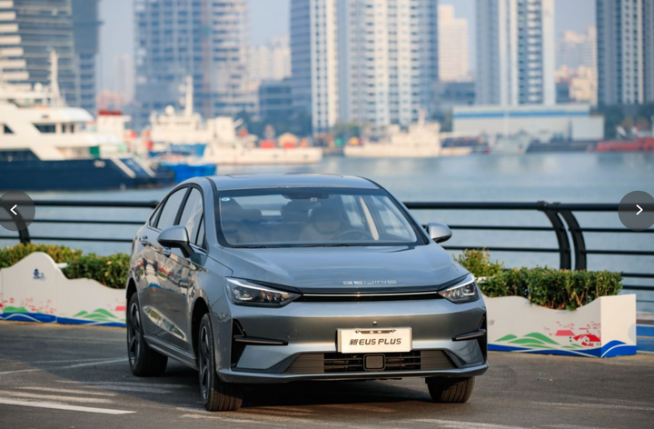 试驾新EU5 PLUS，续航、造型、舒适全面升级的纯电家轿 - 知乎