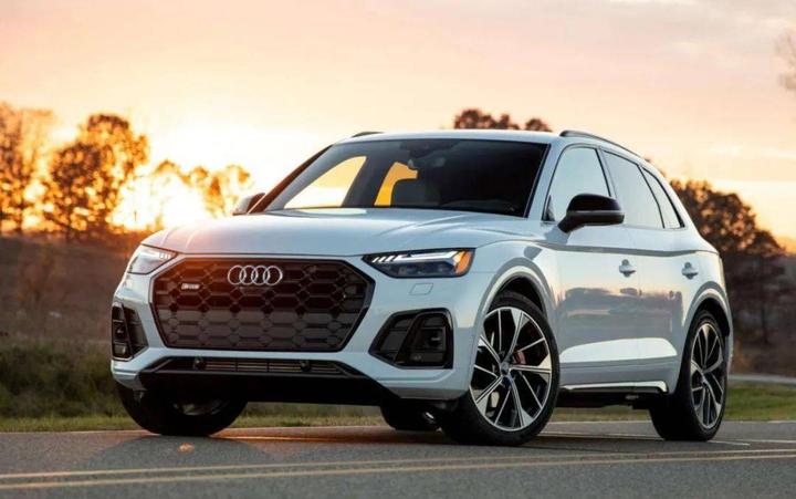 史上最快的奥迪SUV来了，搭载3.0T+8AT，5.3s破百还有空气悬架 - 知乎