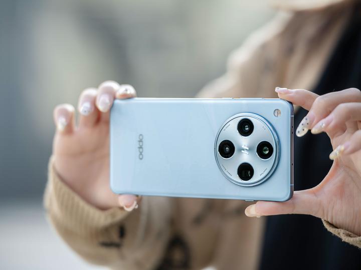 OPPO Find X8 Pro新配色来袭：晴空航线 - 知乎