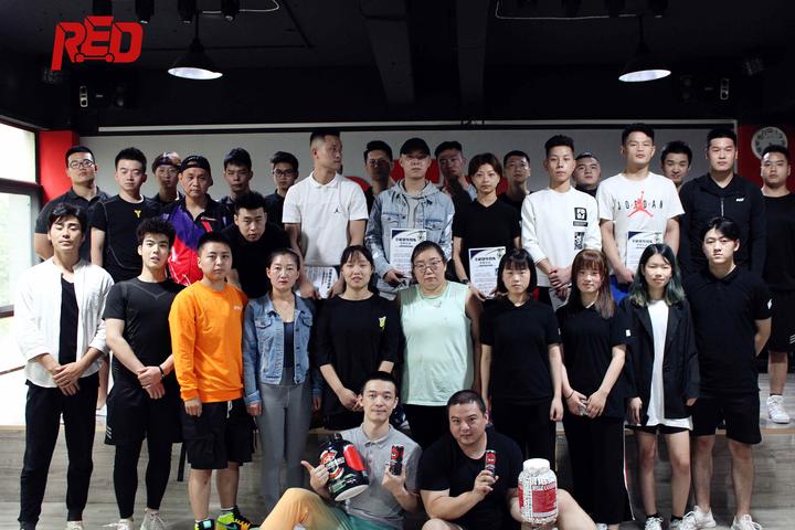 当兵退伍之后适合从事什么职业？可以做健身教练吗？ 知乎
