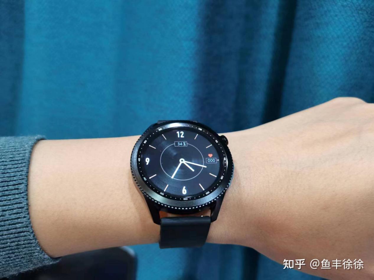 带上一秒落泪，Dido E10智能手表几百元的价格用出5000块的价值 - 知乎