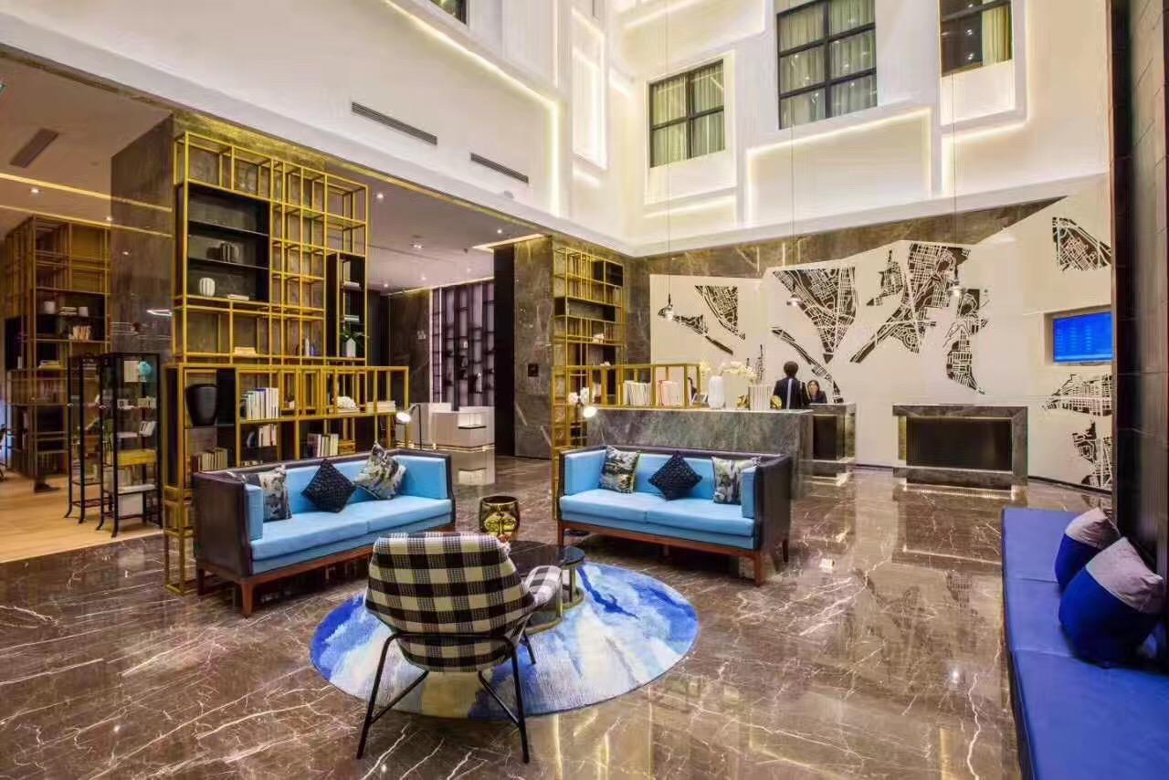 亚朵酒店和亚朵轻居有什么区别呢？ - 知乎