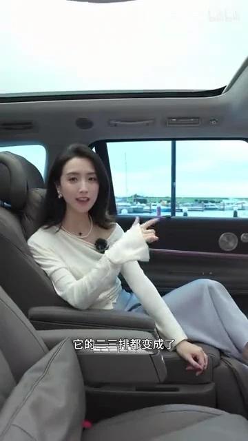 首发超详细体验！问界M9 2025款究竟升级在哪？ 老车主也支持原厂硬件升级和后续软件OTA常用常新～ - 知乎