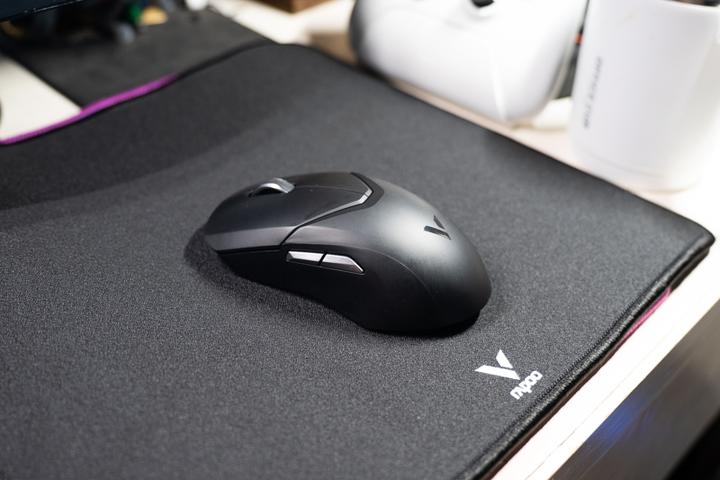 299元的豪横配置，雷柏VT9轻量化无线游戏鼠标完全颠覆我的想象 - 知乎