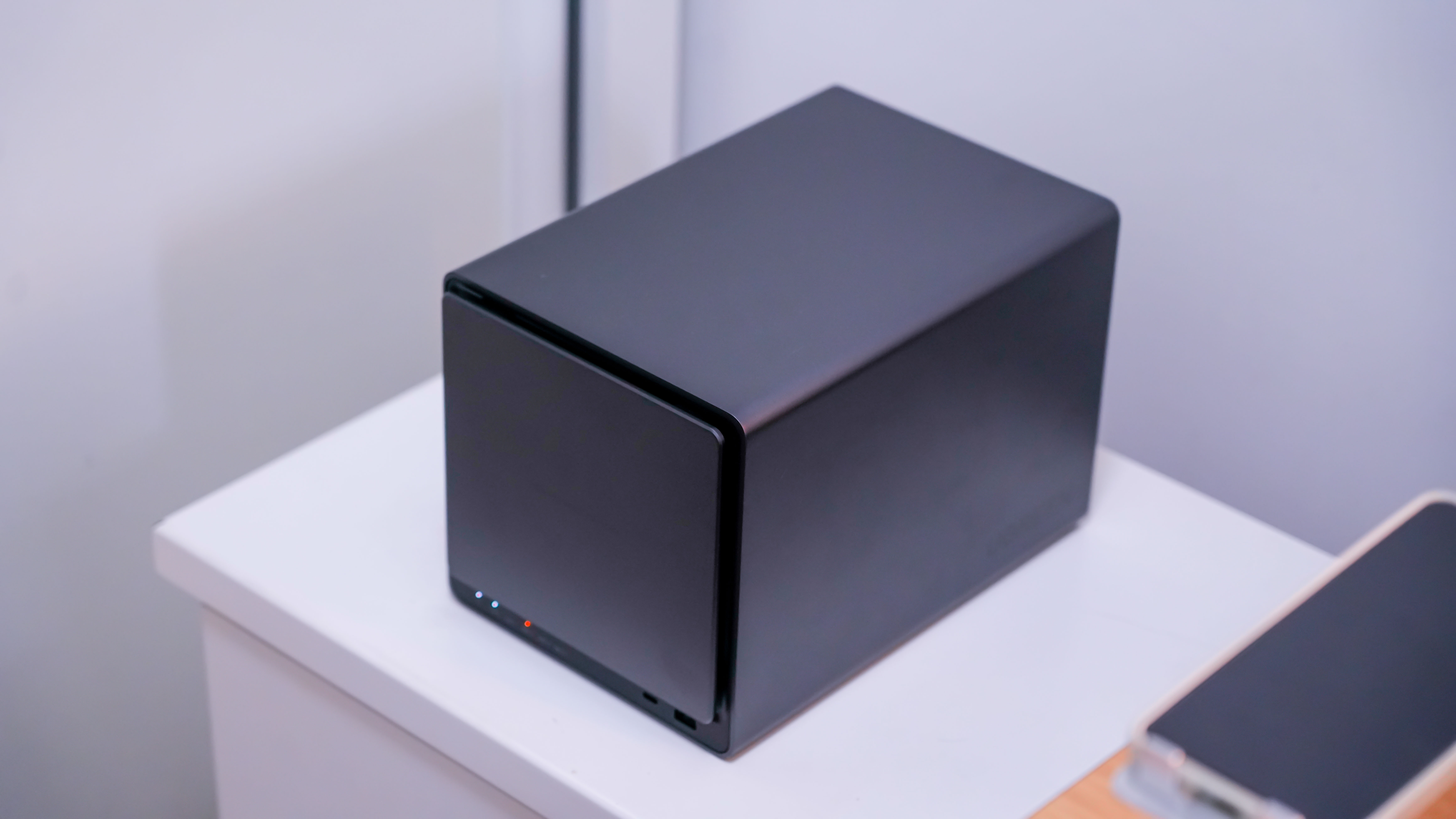 新品NAS，最强4盘位丨绿联DX4600 Pro到底能冲吗？实测上手告诉你 - 知乎