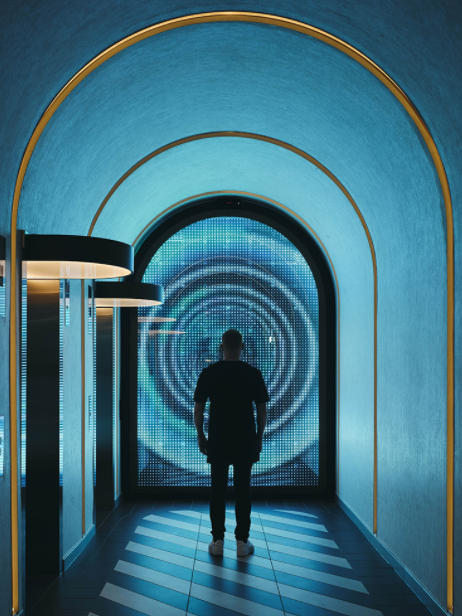 镜面拱形沉浸式互动装置“Reflection Portal” - 知乎