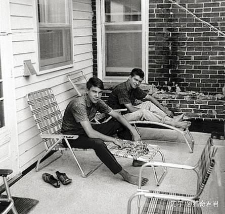 泰德.卡钦斯基(Ted Kaczynski)：一个数学天才是如何成为连环炸弹袭击杀手的？ - 知乎