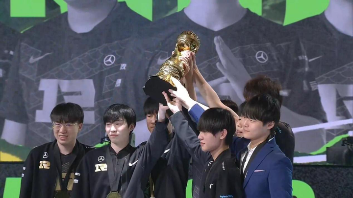 Tabe女友发长文解释为何不去S11：少打了个字，大伙误会RNG了 - 知乎