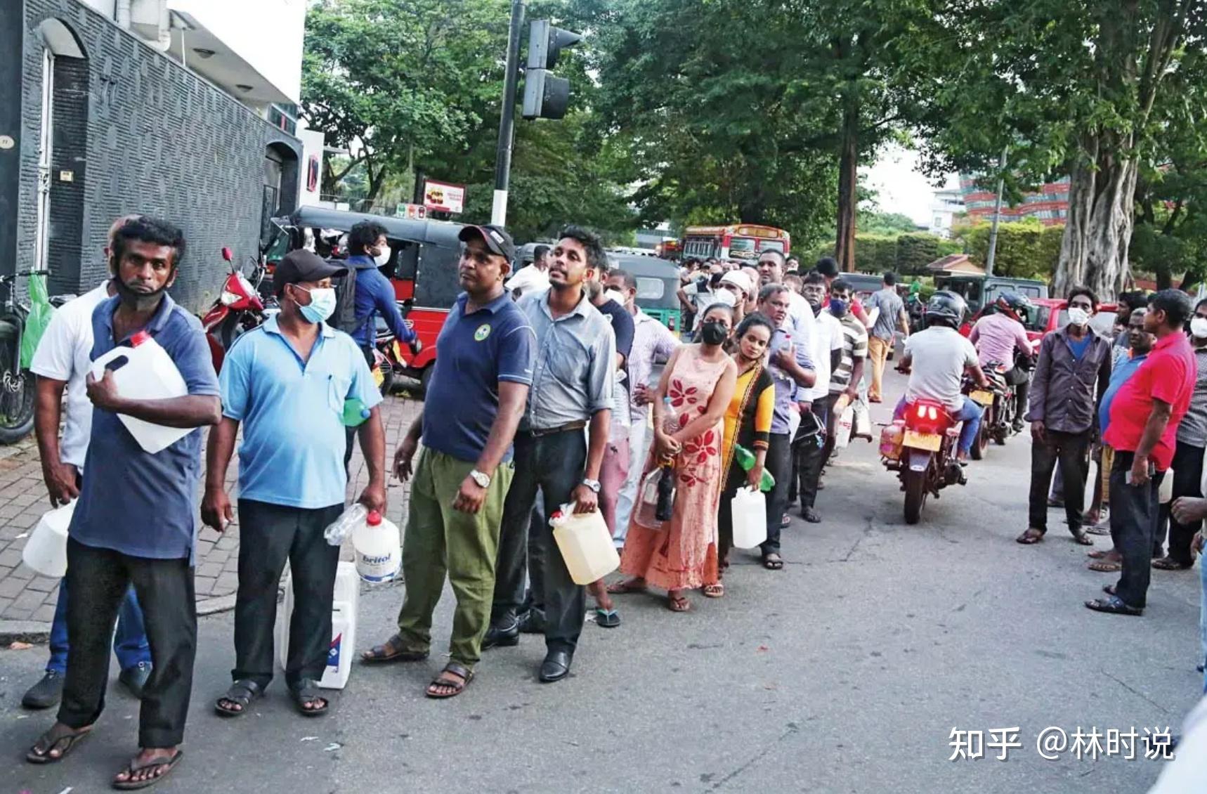 斯里兰卡宣布国家破产后，斯里兰卡民众怎么生活？ - 知乎