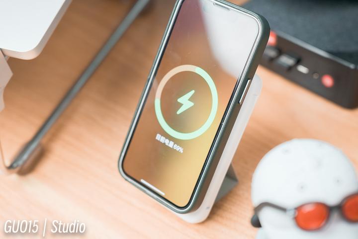 大容量带支架自带线可磁吸，sanag K60 Pro磁吸无线充电宝 - 知乎