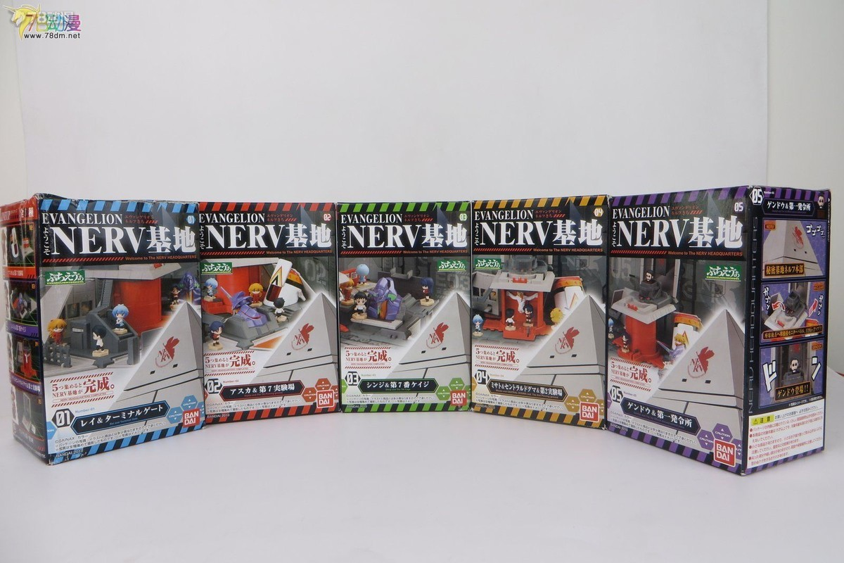 男朋友是重度《新世纪福音战士EVA》的爱好者，想送一件礼物给他，不知道有什么正版周边产品值得推荐？ - 知乎