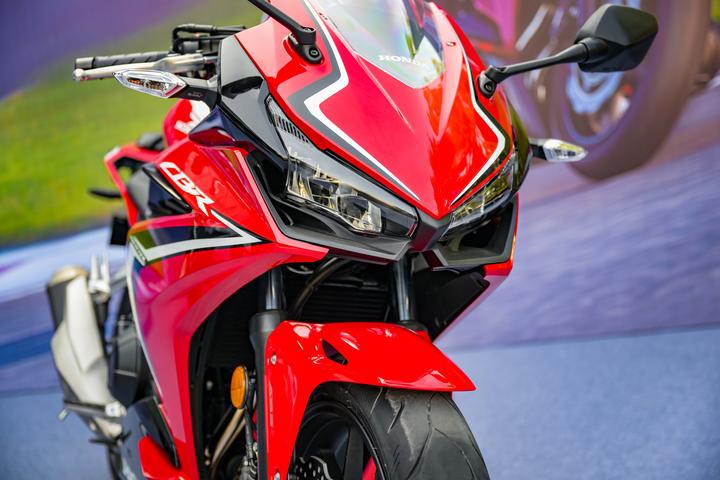 CBR400R怎么样？ - 知乎