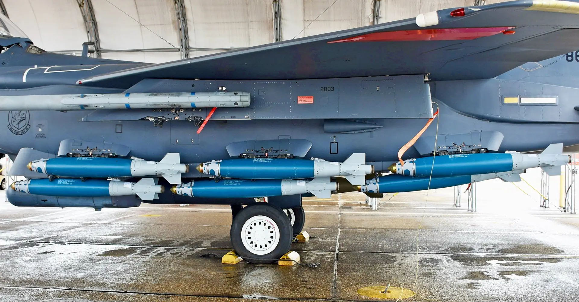 F-15EX在外观上与F-15E有什么明显区别吗？ - 知乎