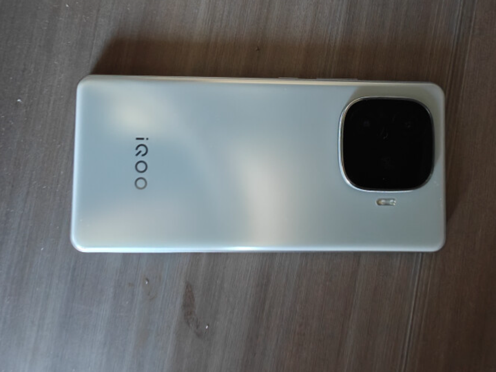 这些iqoo手机千万别买！2024推荐3款top高性价比iqoo手机 - 知乎