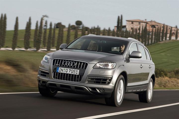 全新一代奥迪Q7谍照曝光，细节形似蔚来ES8？ - 知乎