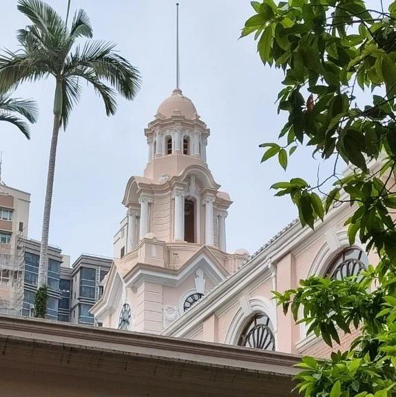 5月在香港｜HKU最古老的爱德华式建筑物：本部大楼（Main Building） - 知乎