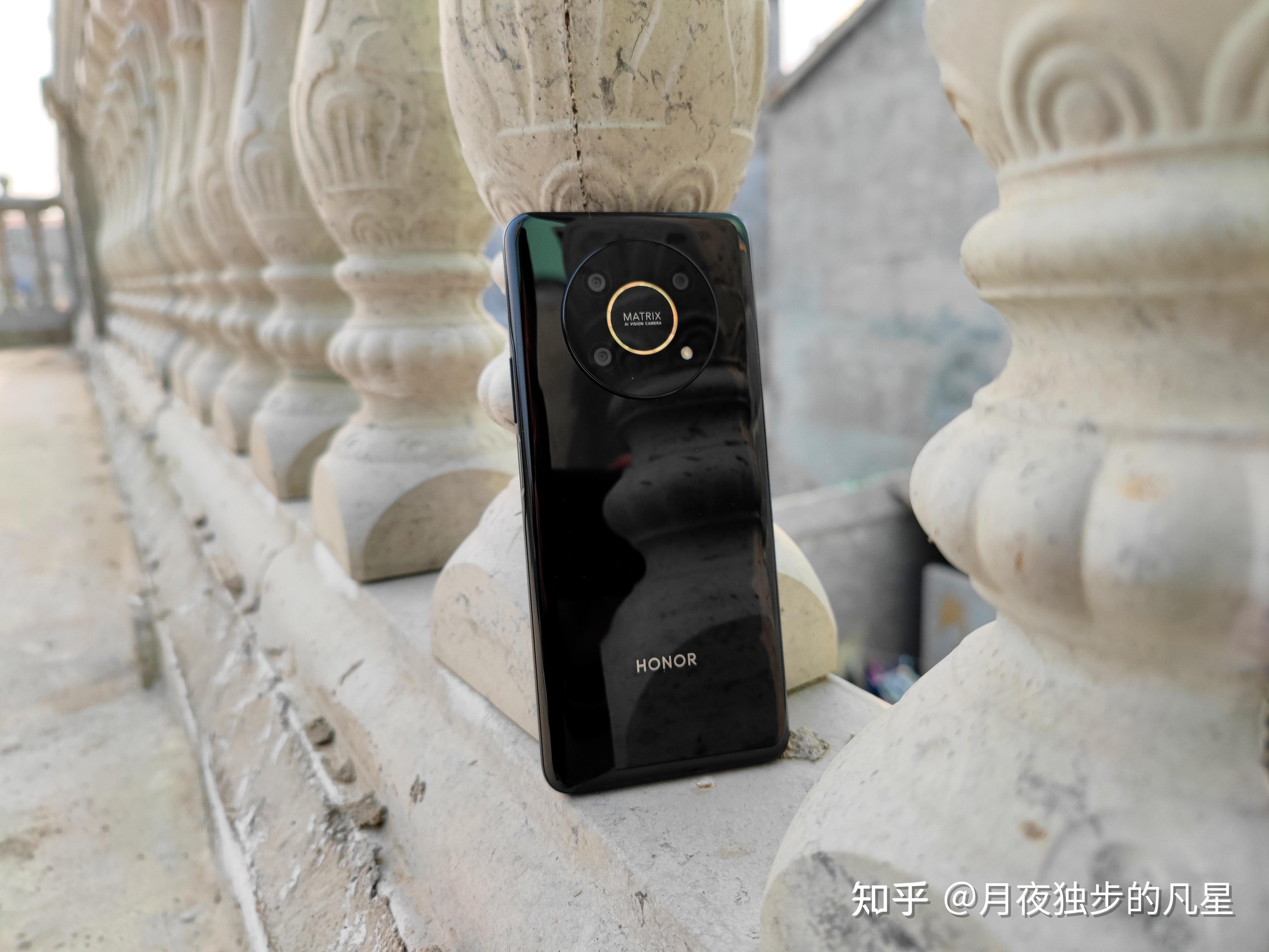 评测 | 66W快充 VS 67W快充，荣耀X30超级快充对比测试【快充篇】 - 知乎