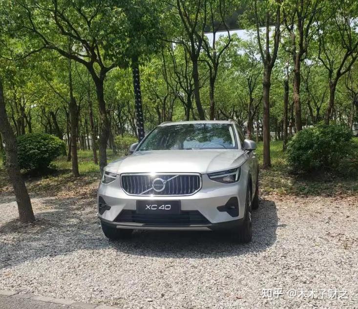 沃尔沃xc40和凯迪拉克的xt4选哪个好呀！? - 知乎