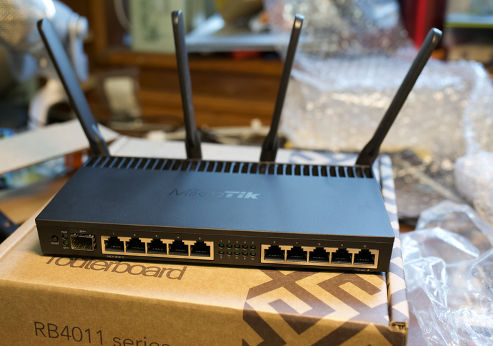 最强家用路由器: RB4011 - 知乎