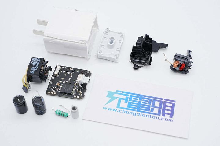 拆解报告：苹果iPhone 14原装20W快充充电器A2244 - 知乎