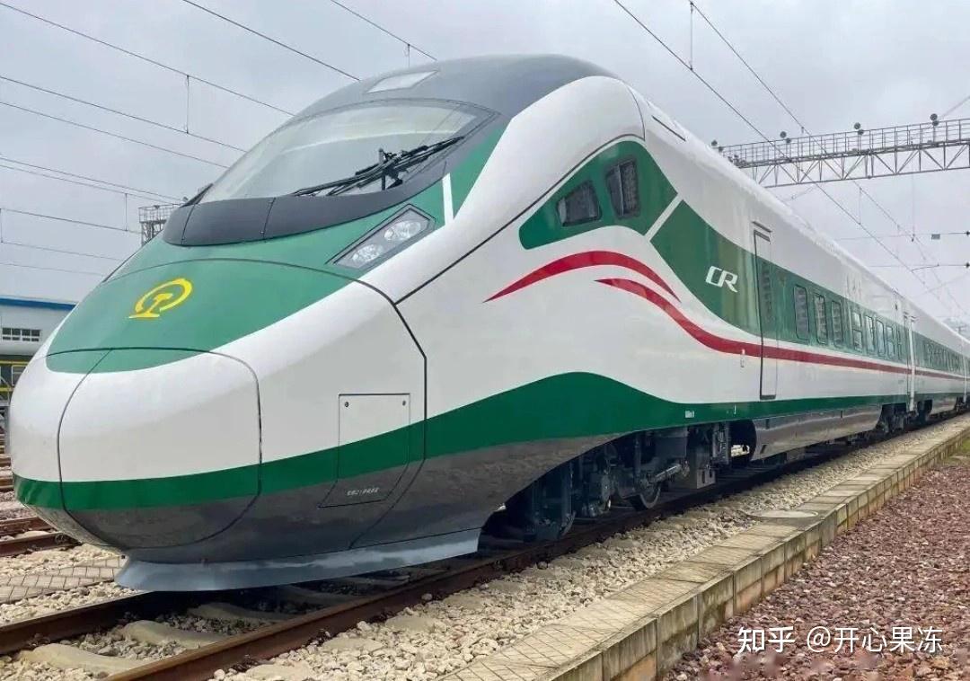 普通火车与动车高铁，使用的是同样的铁轨线路吗？ - 知乎