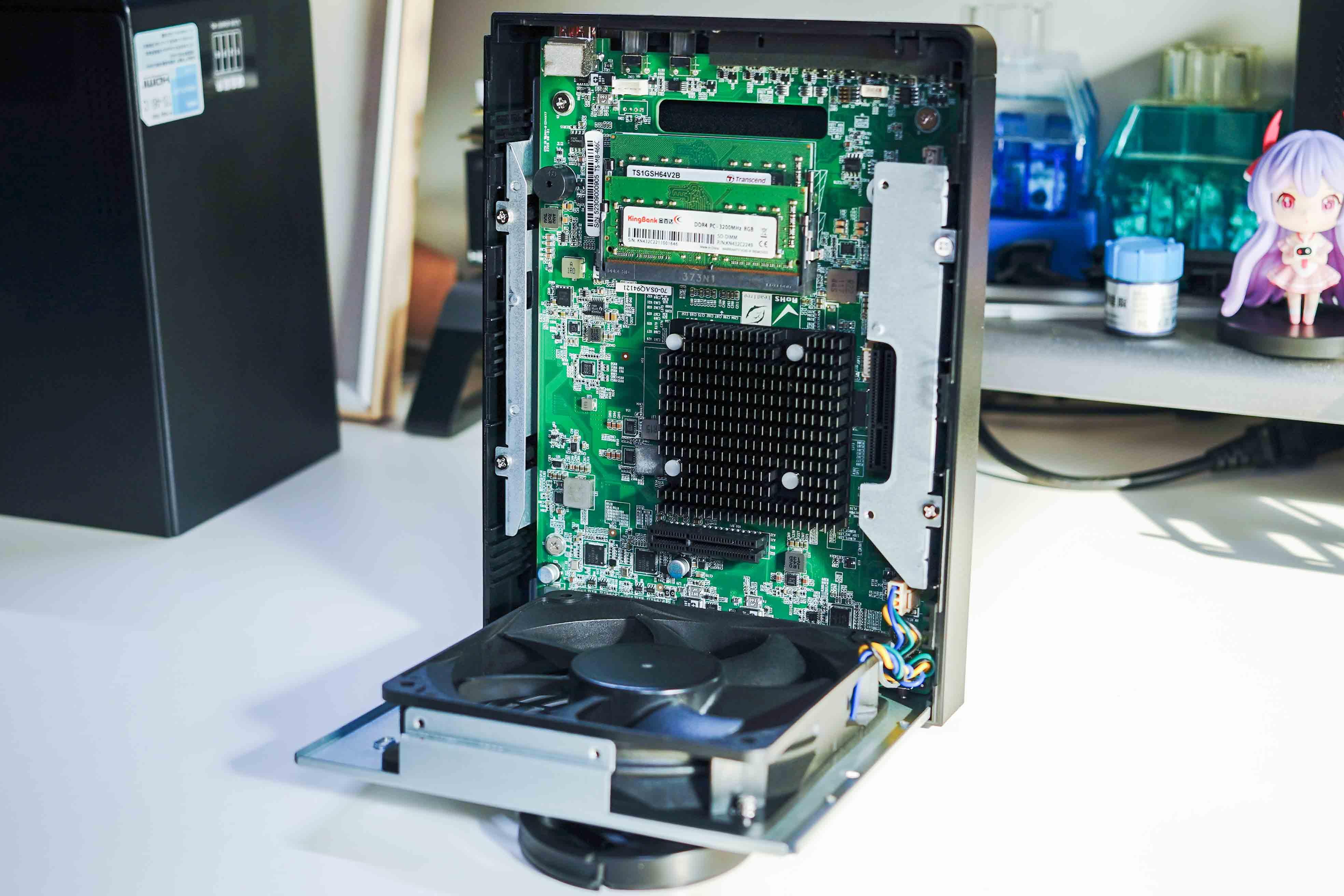 威联通 TS-466C NAS 上架，该产品有哪些亮点？ - 知乎