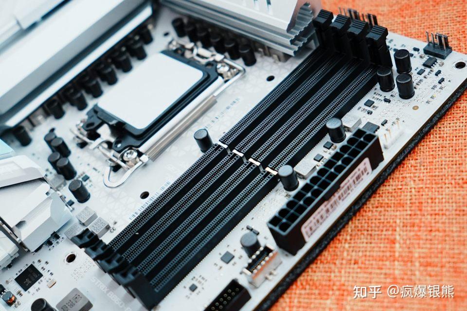 华硕ROG吹雪B860A主板+Ultra 265K装机分享，618入手这一套战未来 - 知乎