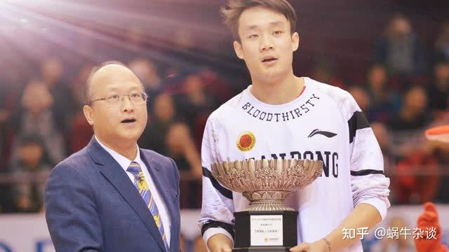 最惨的CBA常规赛MVP，女友分手3个月与富豪热恋，31岁就无球可打 - 知乎