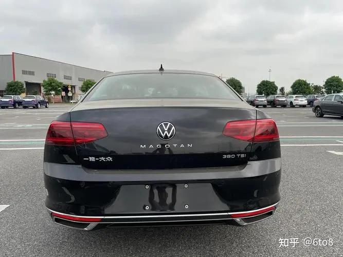 毕业两年，想买人生第一辆汽车，预算15~20万，建议买油车还是新能源（混动）？有没有什么好的推荐？ - 知乎