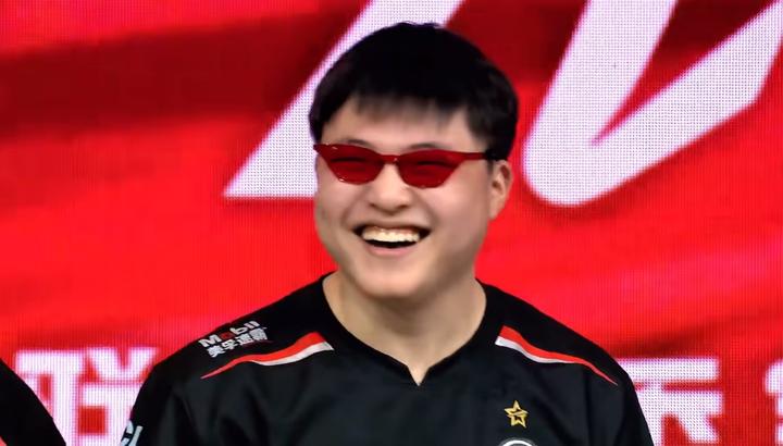 Uzi首次锁定薇恩，一级拿下人头，5-0开局追杀剑魔，EDG再次取胜 - 知乎