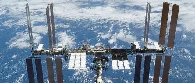 业余无线电爱好者成功抄收ISS国际空间站APRS信标 - 知乎