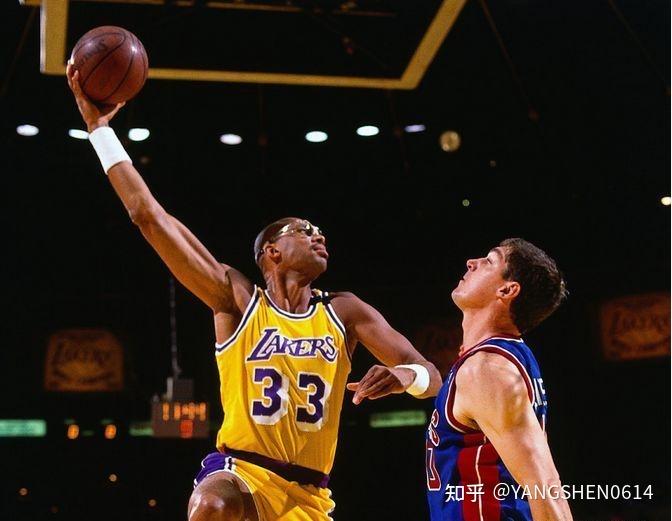 NBA历史上各个球衣号码最强球员是谁？ - 知乎